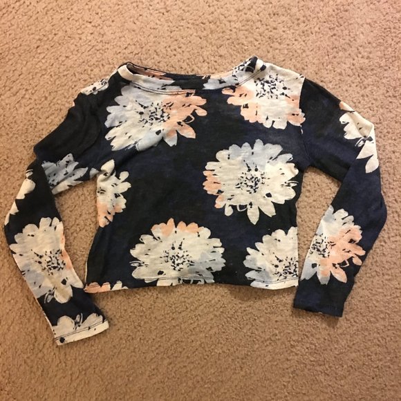 Bar III | Tops | Bar Iii Daisy Floral Long Sleeve Crop Top Aso Lydia ...
